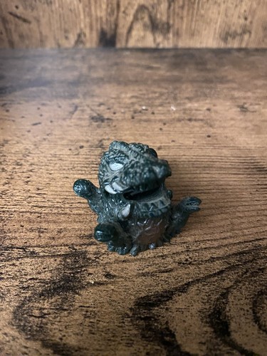 Godzilla 1.5" Biollante Mini Figure Finger Puppet Gashapon Bandai | eBay