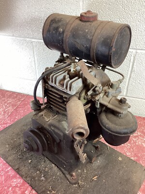 Vintage Clinton Model 700A 1 1/2 HP Gasoline Engine Turns Freely PARTS ...