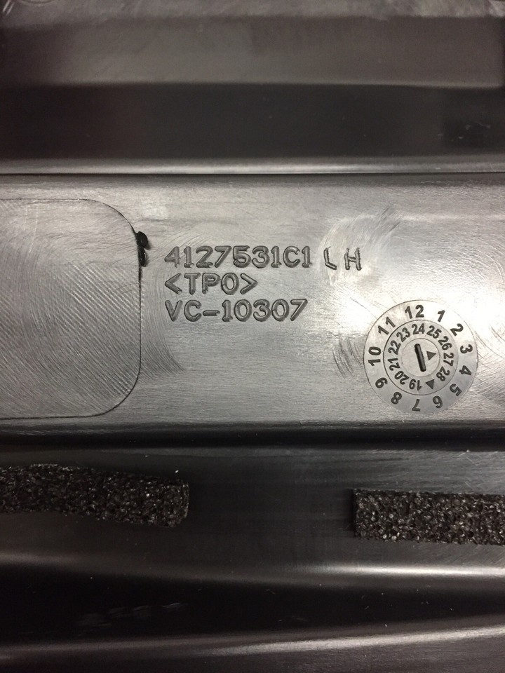 GM Genuine Parts Chevy Snow Cover 4127531C1 LH RH TPO VC-10307 (two ...