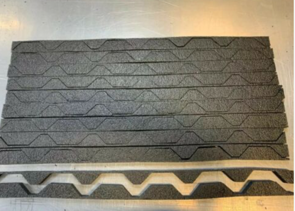 32/1000 250 PITCH BOX PROFILE EAVES FILLERS 10 PAIRS | eBay