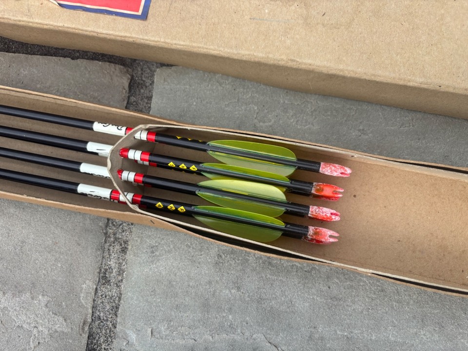 Archery Arrows 3 boxes Vintage Dee Gee Deegee Bundle Joblot | eBay UK