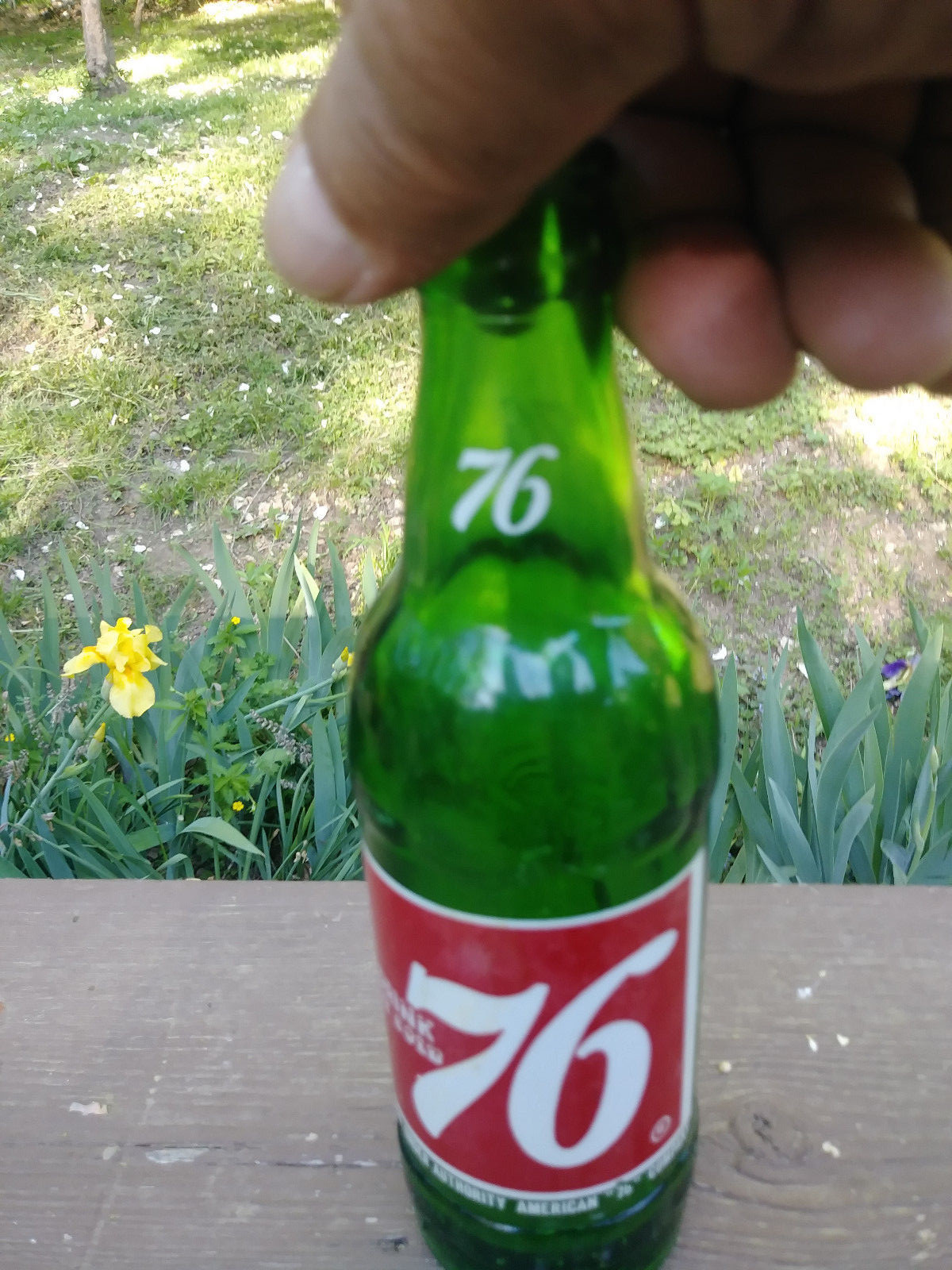 VINTAGE SODA BOTTLE "DRINK ICE COLD 76-GET IN THE SPIRIT" | eBay