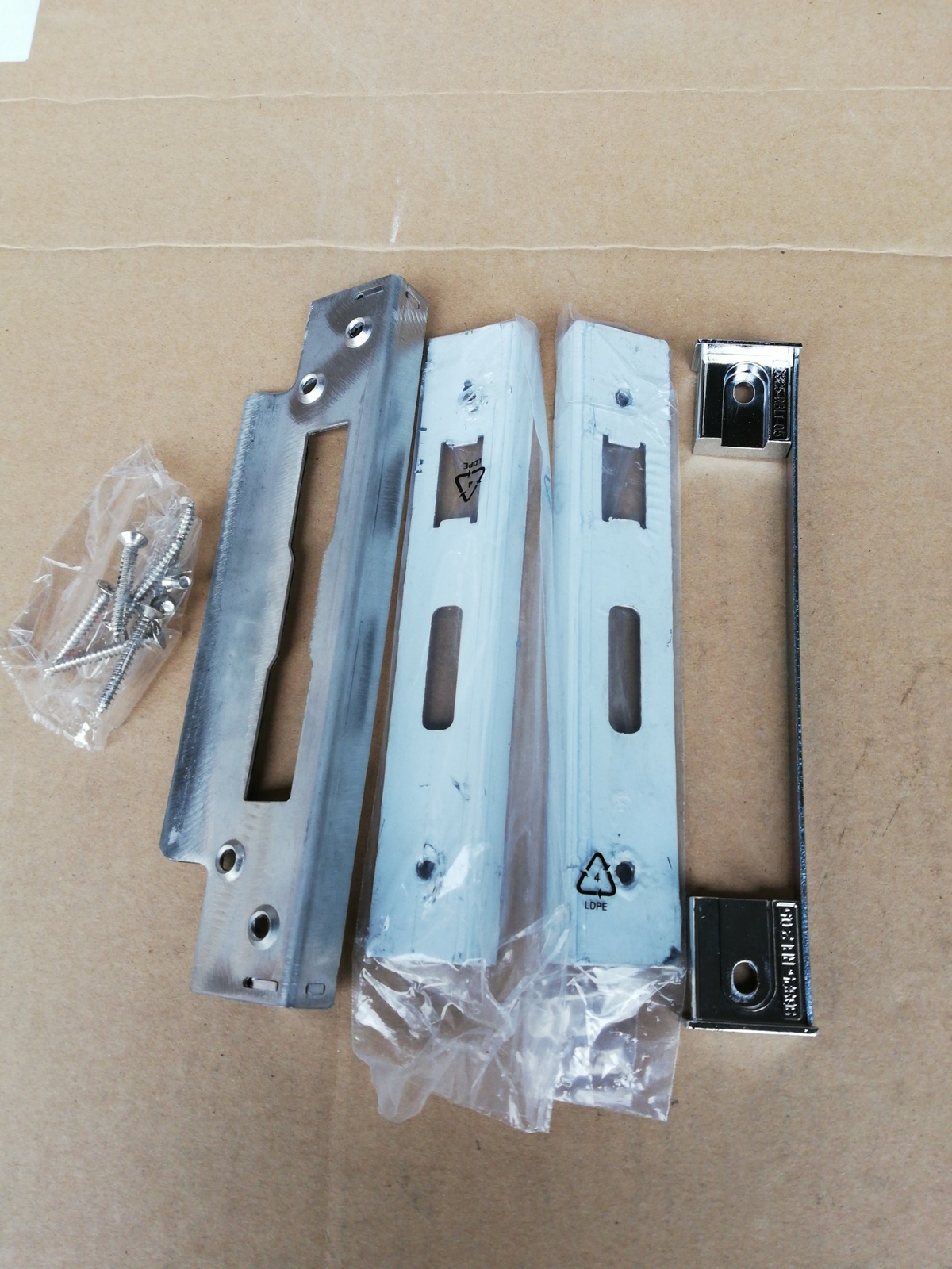 SMITH & LOCKE REBATE SET FOR BS SASHLOCK | eBay UK