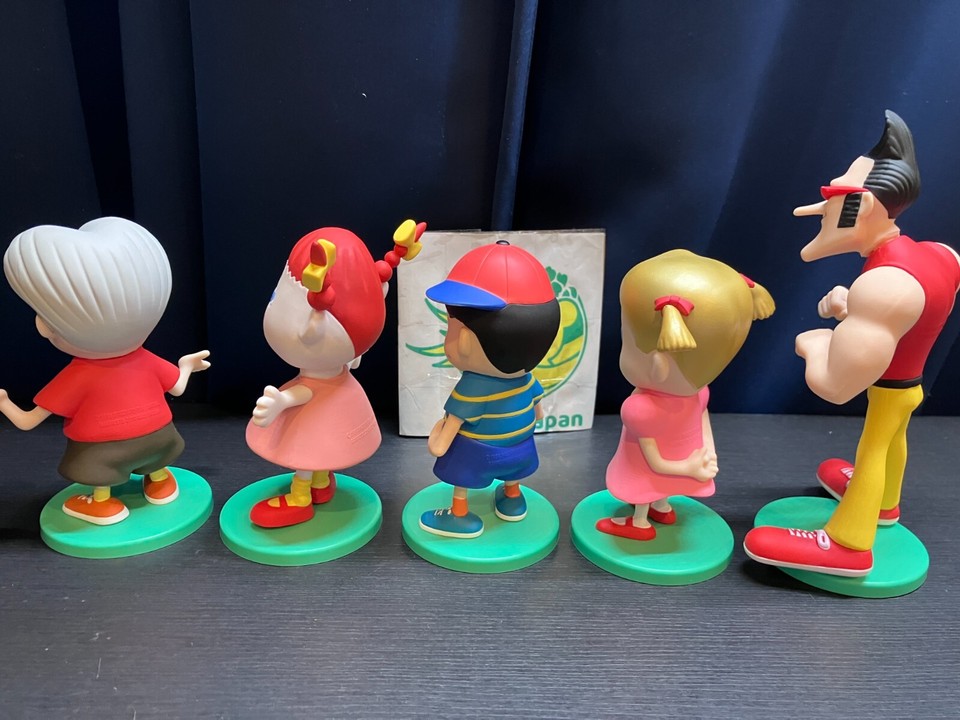 MOTHER Earthbound Toys Figure Collection ninten ana lloyd teddy pippi ...