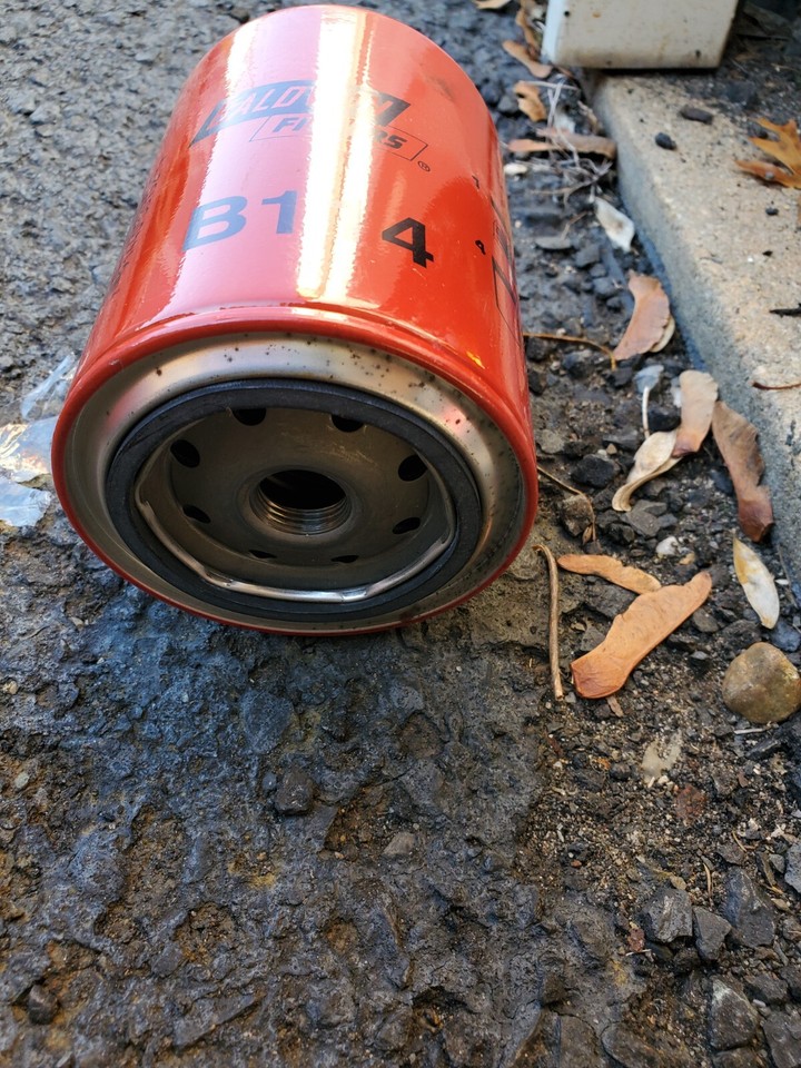 Baldwin B114 Oil Filter,For Audi Chevrolet Isuzu Volkswagen Volvo ...