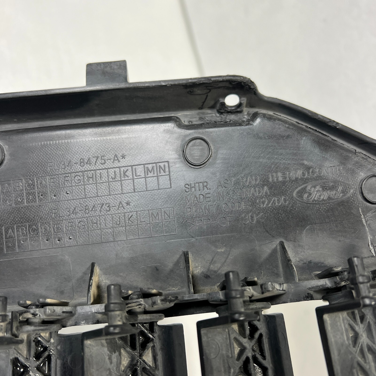 OEM 2015 2016 2017 Ford F-150 Upper Radiator Grille Air Shutter FL3Z ...