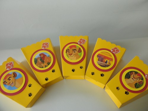The Lion Guard Party favors popcorn / candy box/ Goodie bag SET OF 10 ...