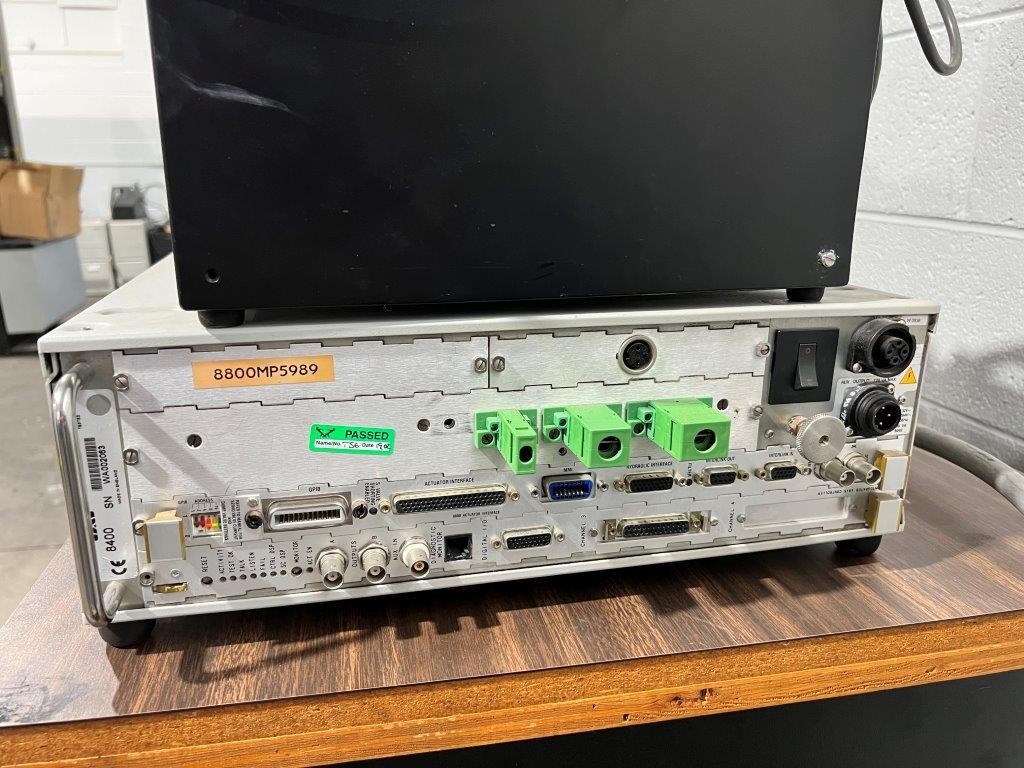 Instron 8800 Fast Track Controller Servo Hydraulic Fatigue Tester Load ...