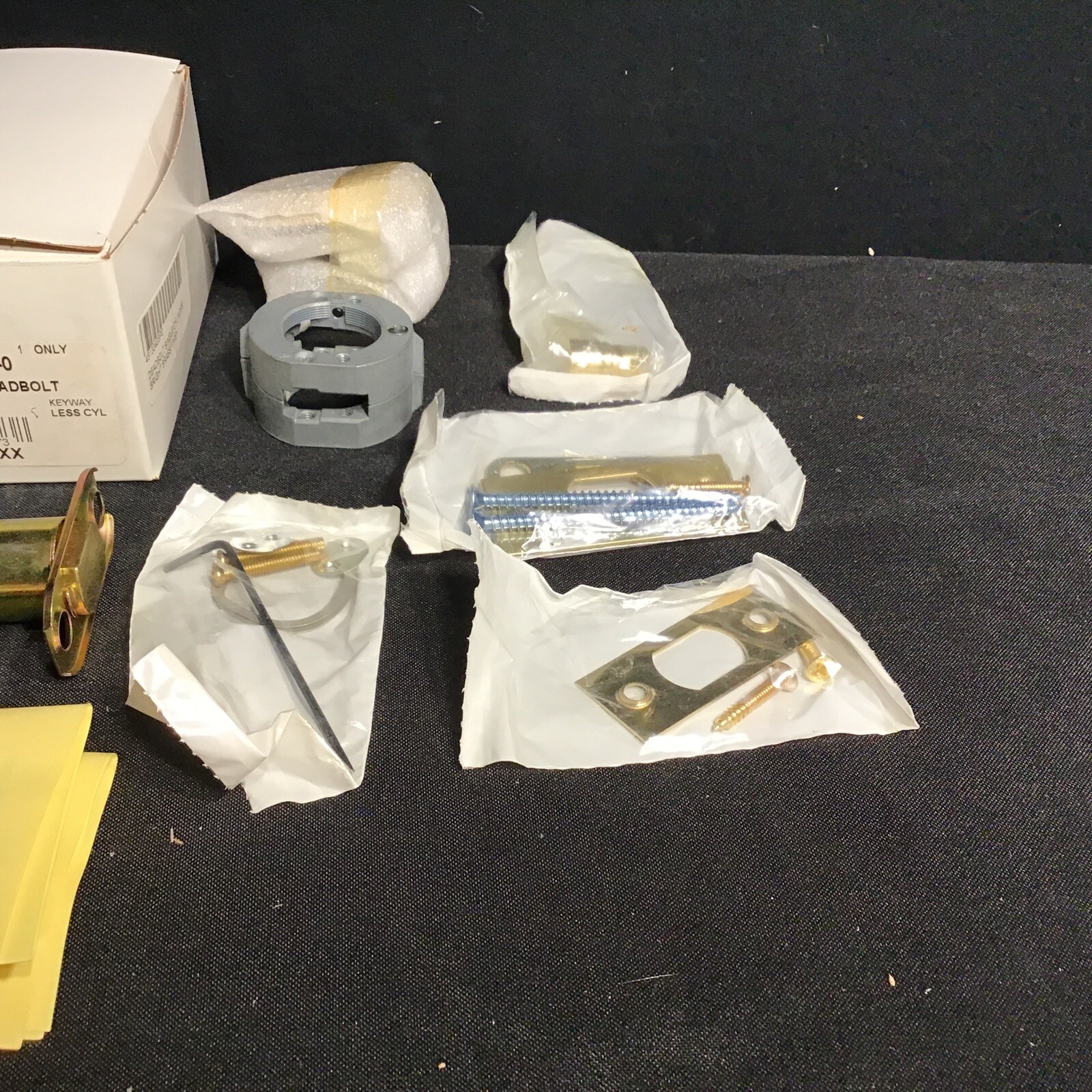 ILCO 45-1-3-04-03P Single Deadbolt W/ Thumbturn lORI NO Cylinder *KB ...