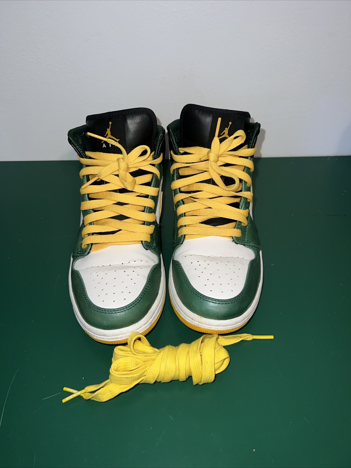 Nike Air Jordan 1 Seattle Super Sonics Men's Size 8 U… - Gem