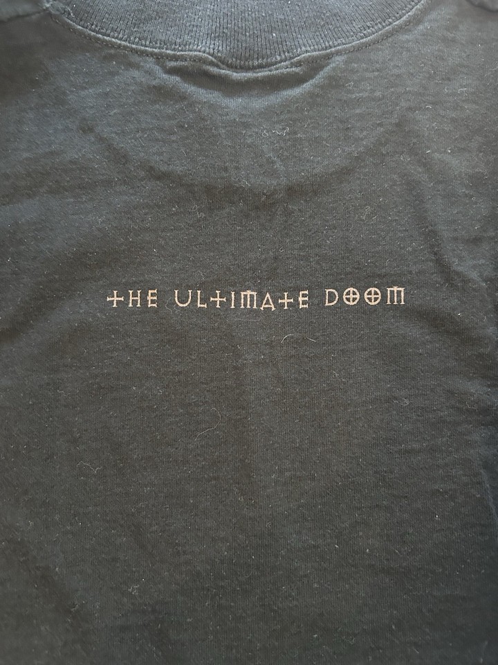 The Ultimate Doom ID Software Computer Video Game Vintage 1993 T-shirt ...