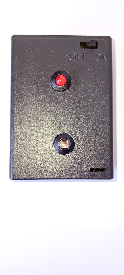 FAKE/DECOY ALARM BOX. FLASHING RED LED. LIGHT SENSOR | eBay