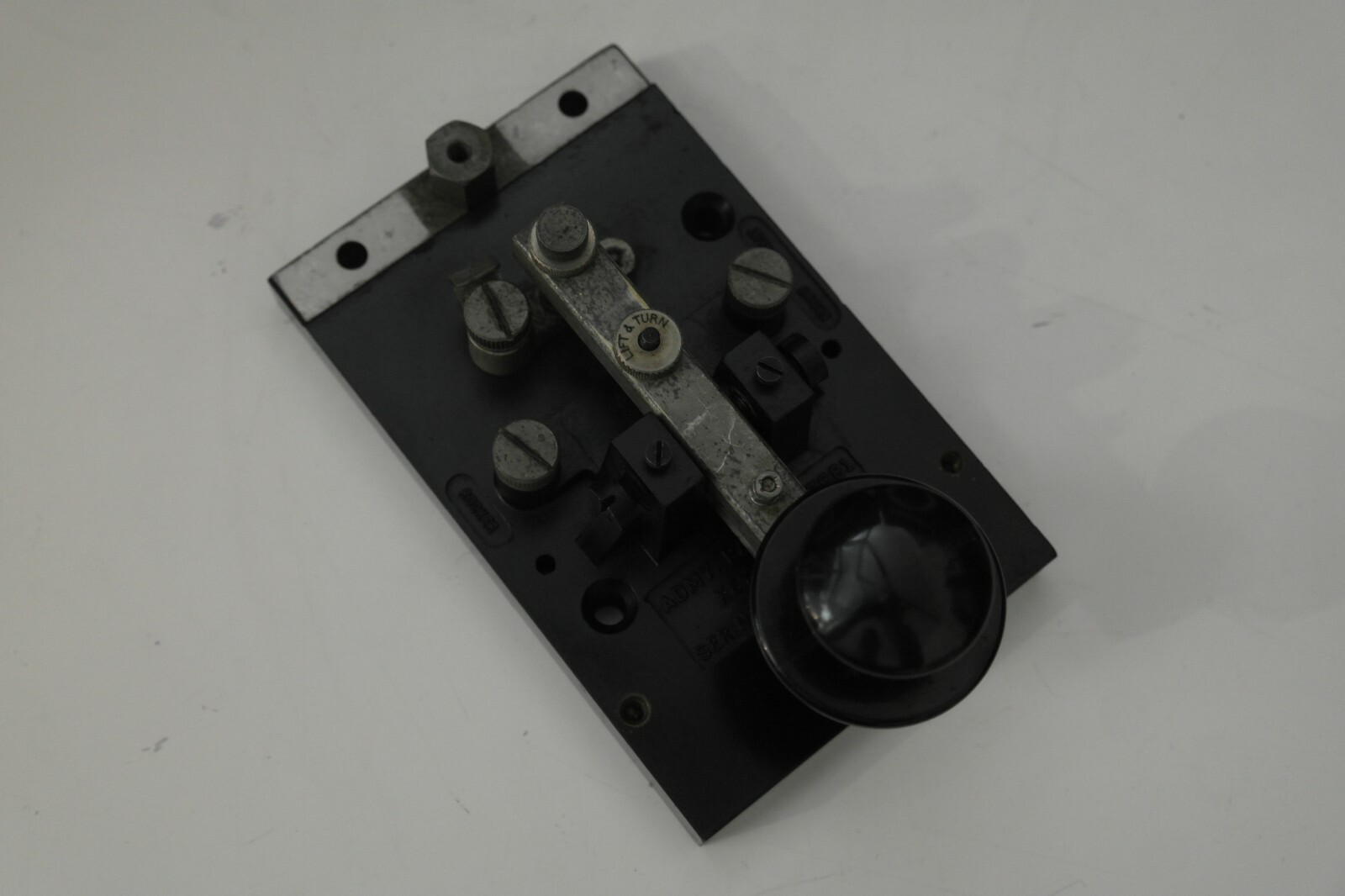 Royal Navy 7681 'Rocker' Morse Key - Made for the Royal Navy ...