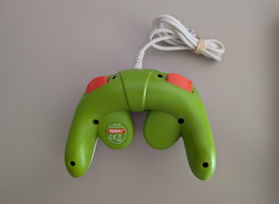 PDP Wii Wii U Wired Fight Pad Classic Controller GameCube Layout Yoshi ...