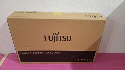 Fujitsu Lifebook E5513 15.6" i5-1335U 8GB DDR4, 512GB SSD, QWERTY UK ...