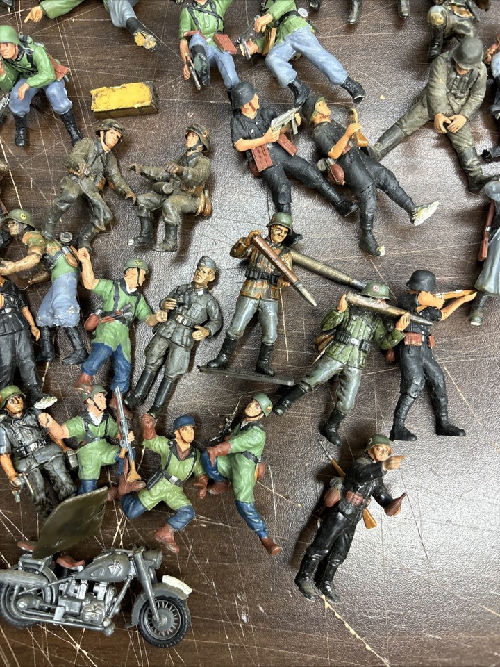 Huge LOT 1/35 Plastic & Resin Painted Model Soldiers WWII US German ...