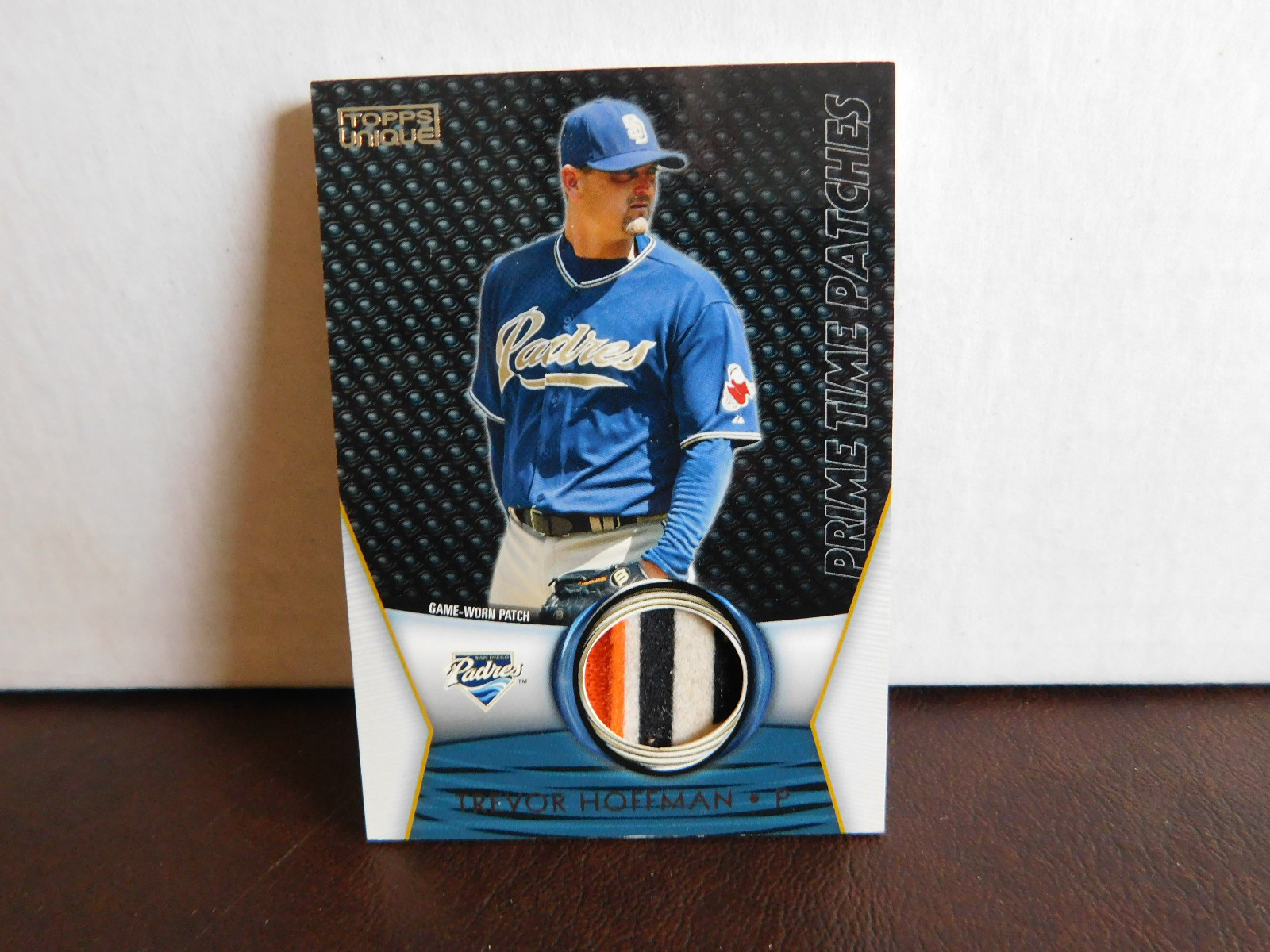 2009 Topps Unique Prime Time Patch Trevor Hoffmann 3 clr patch #d 70/75 ...