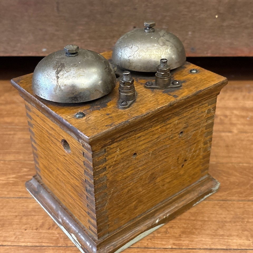 Antique WESTERN ELECTRIC Type 43 Small OAK Dove Tail Wood TELEPHONE ...