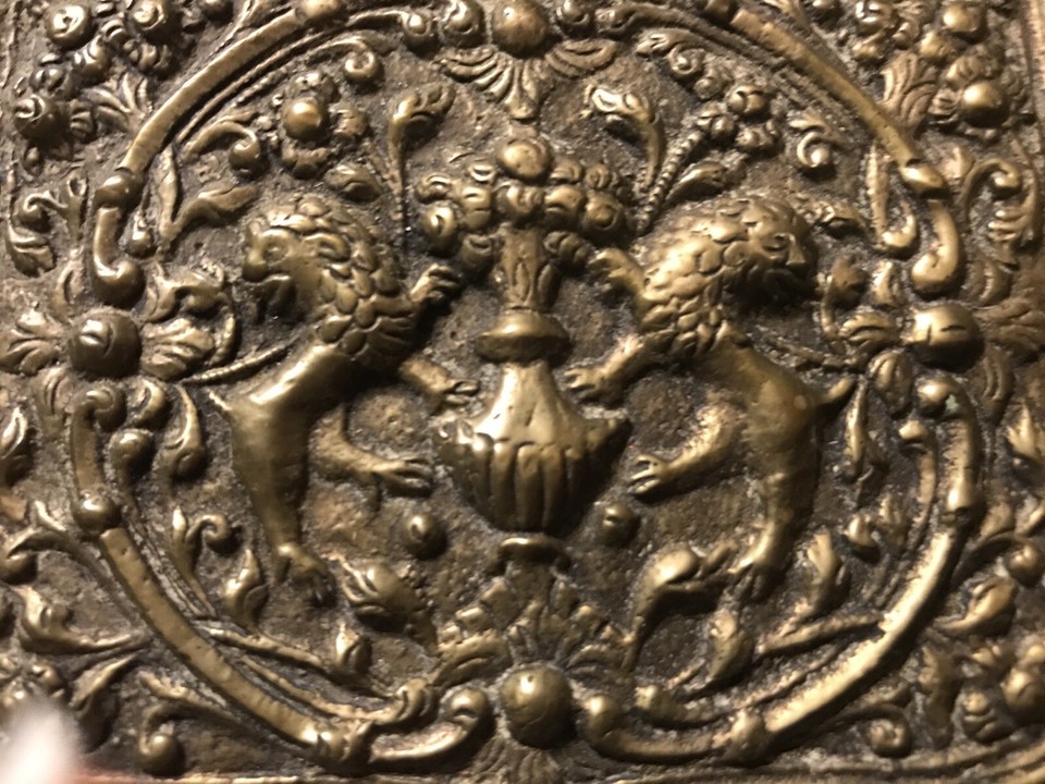 ORNATE ANTIQUE LION Brass Cartridge Ottoman Gun Powder Belt Box ...