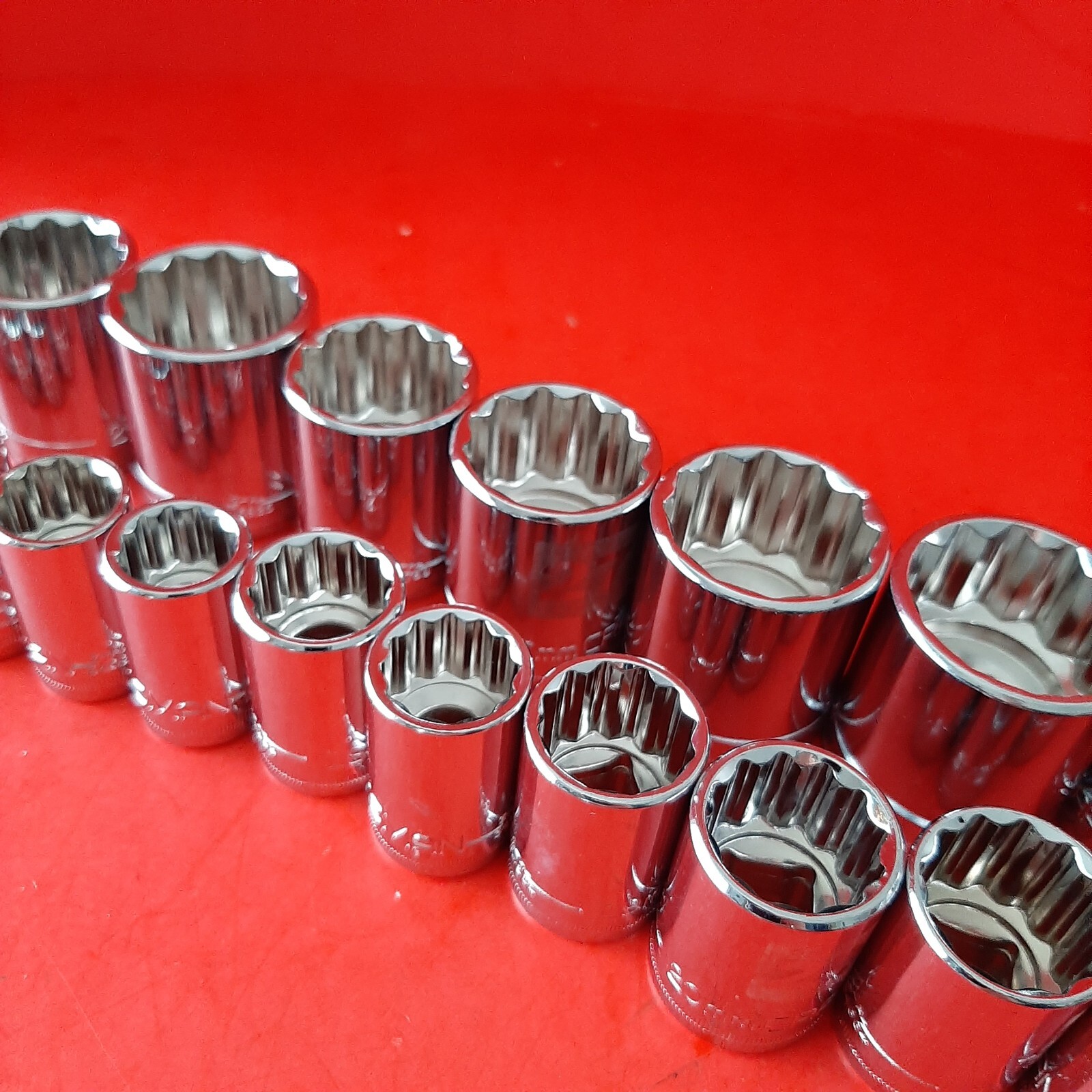 NEW CRAFTSMAN Easy Read 24pc 12pt 1/2 Drive METRIC Socket Set 9-30mm ...