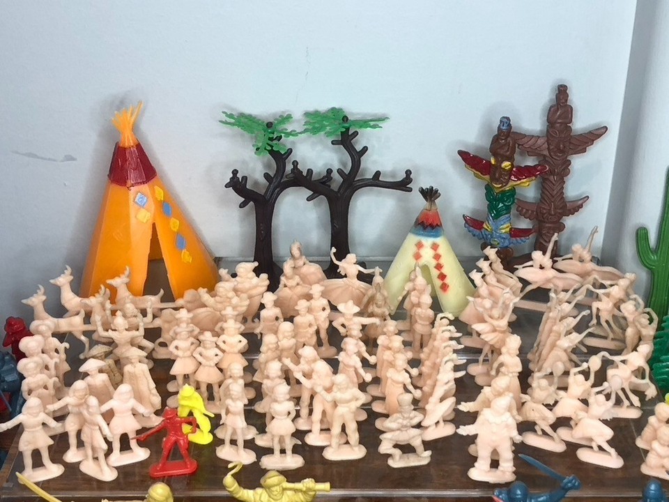 Vintage Western Cowboys, Indians, Vikings, Knights, & Ho Scale Figure ...