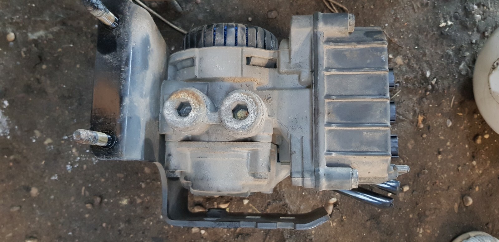 DAF 106XF EURO6 EBS2 valve brake control 4801061050 4801061020, 1867002 ...