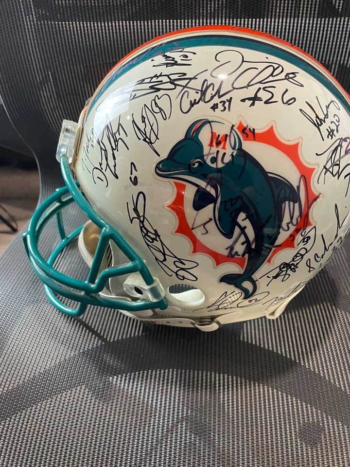 *RARE* 1999 Miami Dolphins Signed Team Helmet Authenticated (50 ...