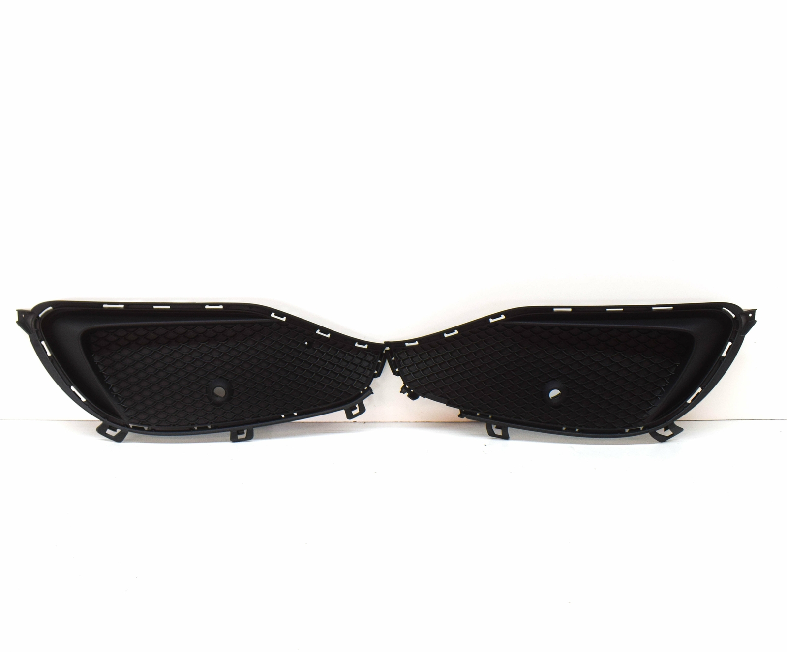 MERCEDES-BENZ CLA C C117 F Left B C A1178857500 New Ge ￡25.10 ...