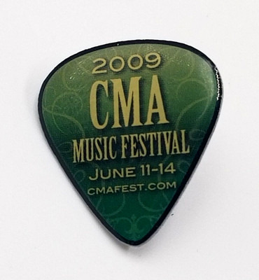 2009 CMA Music Festival Guitor Pick Pin Souvenir Country Music Fan ...