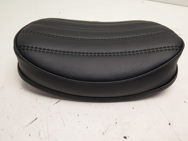 Harley-Davidson 52555-92 FLHS Ribbed Style Passenger Backrest Pad for ...