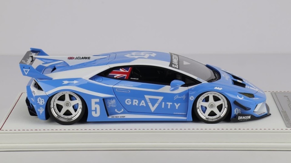 Lamborghini Huracan LBWK (Blue GRAVITY) [Davis & Giovanni] scala 1/18 ...