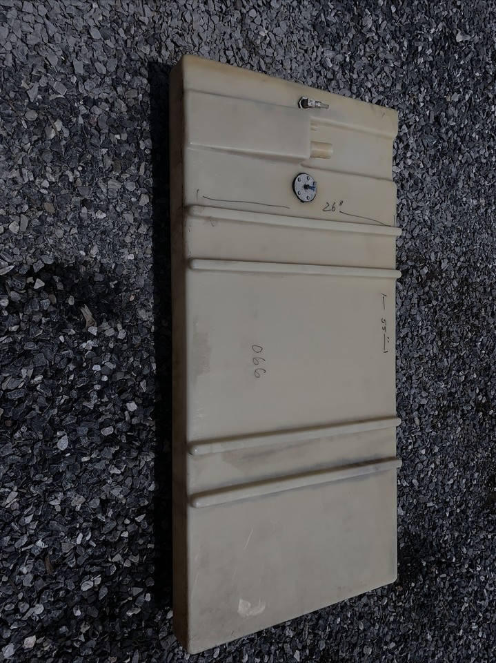 Moeller Marine Fuel Tanks Poly Gas Tank 066 | eBay