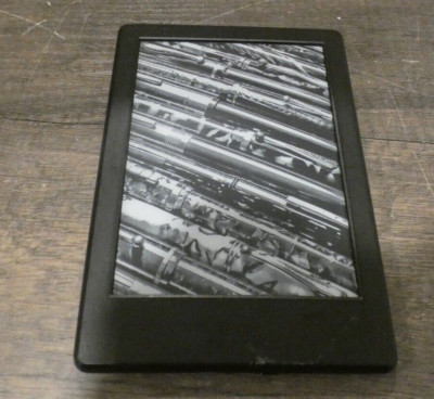 Amazon Kindle (SY69JL) 6" - 4GB Wi-Fi 8th Generation Gen Black eReader ...