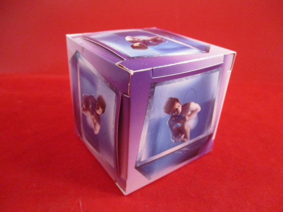 Nintendo Gamecube Console System Promotional Paper Cube European Promo ...