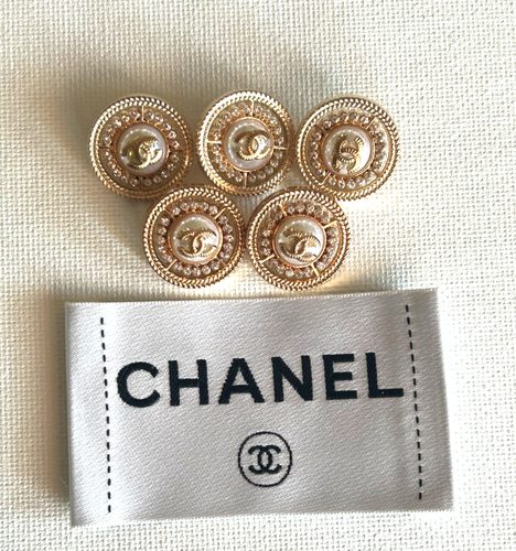 Chanel Button Set of 5 Size 20 mm White Pearl Crystals Gold Tone Metal ...