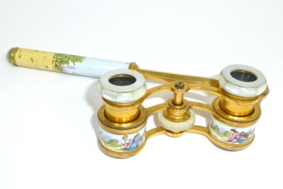 Optical - Opera Glasses With Handle