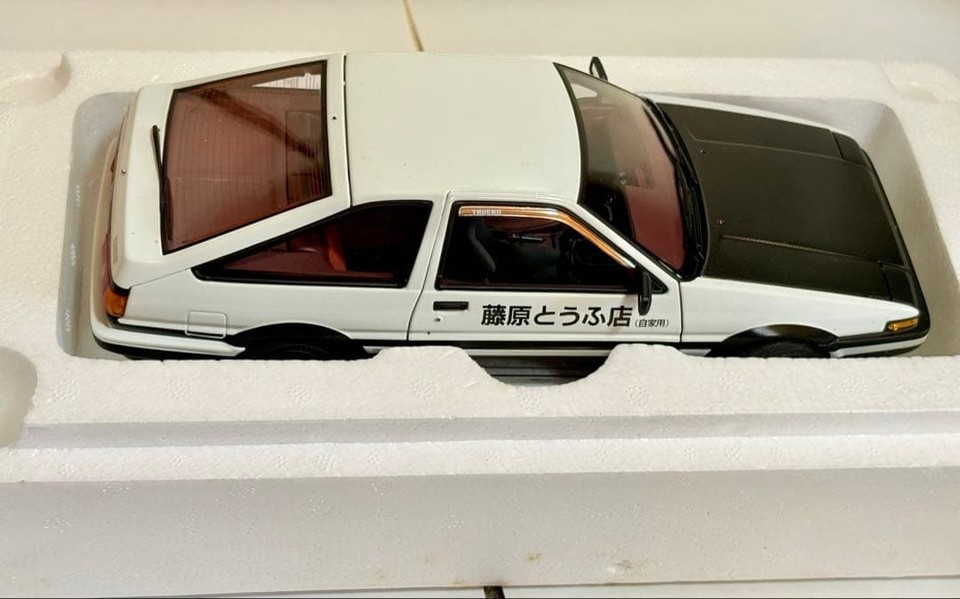 Auto Art Initial D Sprinter Trueno AE86 Project D Ver. Diecast Car New ...