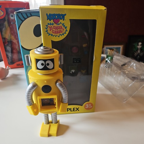 Yo Gabba Gabba! PLEX Kidrobot 10” Toy Figure 2007 injured | eBay