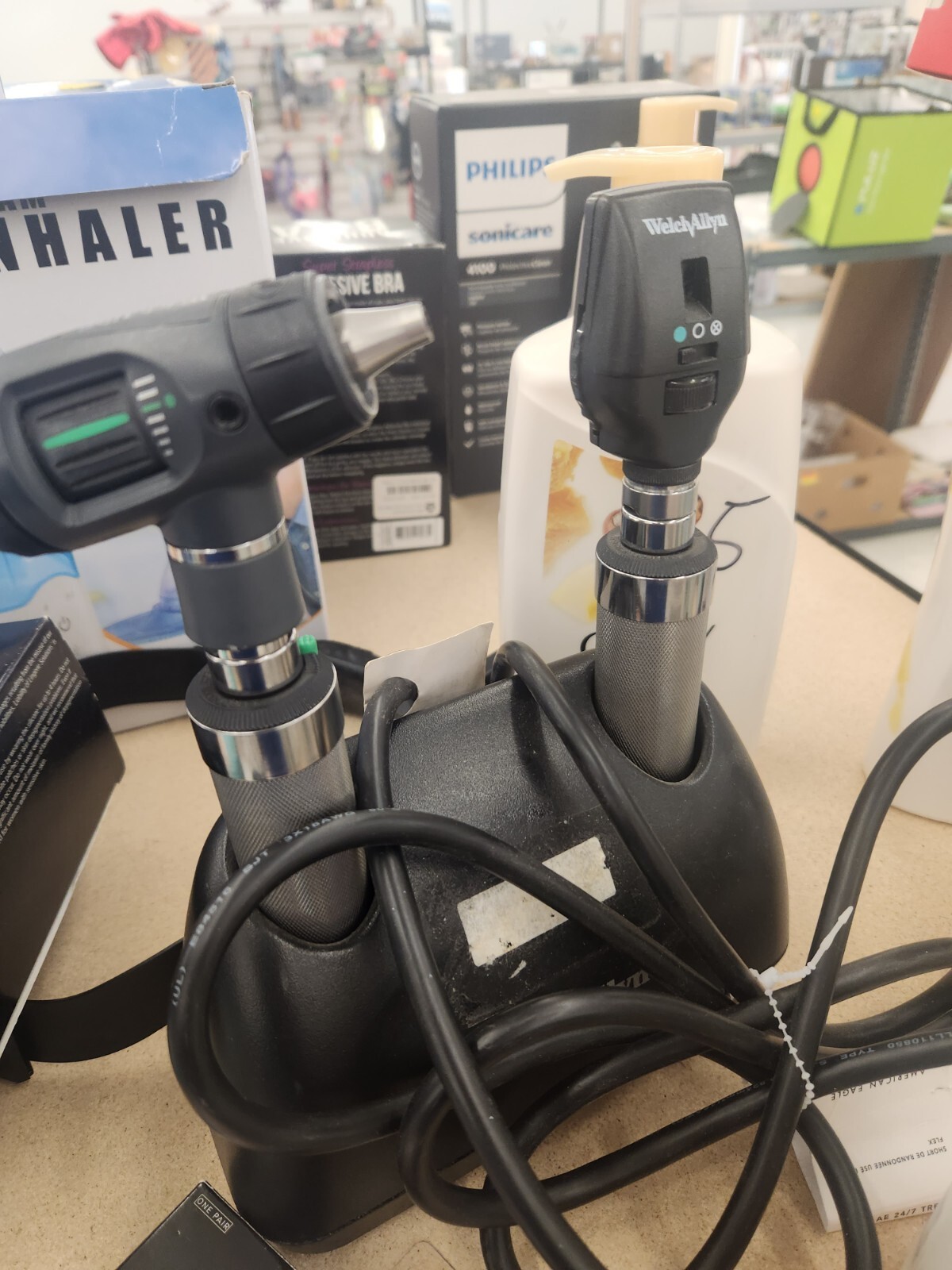 Welch Allyn Universal Charger and Desk Sets 7114x Ophthalmoscope 11710 ...