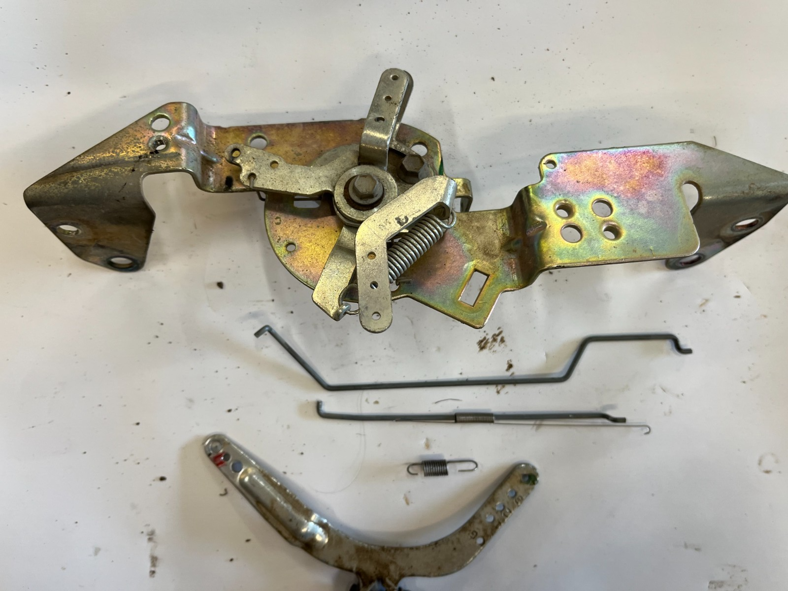 Kohler SV820 Courage Governor Linkage And Springs LEVER CONTROL | eBay