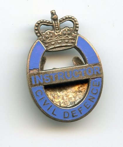 CIVIL DEFENCE INSTRUCTOR LAPEL BADGE | eBay