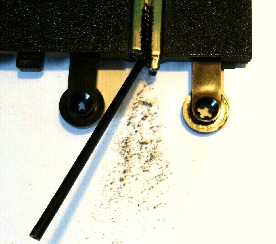 Slot Car Track Cleaning Rubbers Rail Cleaner Blocks For Scalextric ...