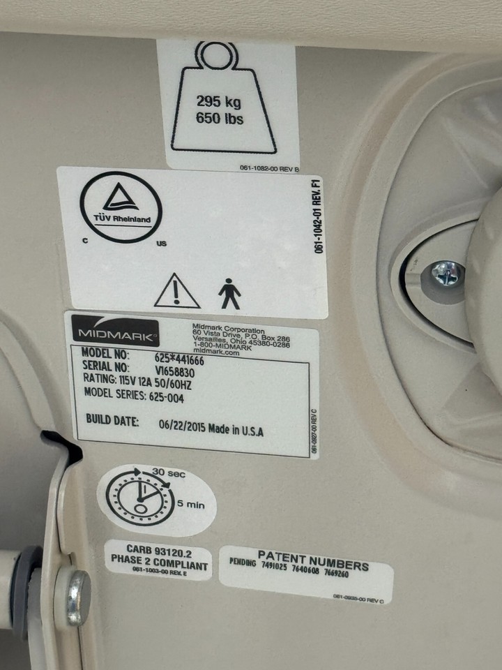 Midmark 625-004 Barrier Free Exam Table W/ Wireless Foot Switch AND ...