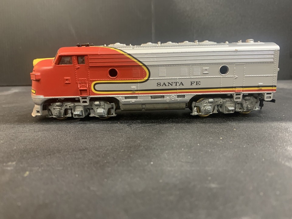 ho scale athearn f7 santa fe | eBay
