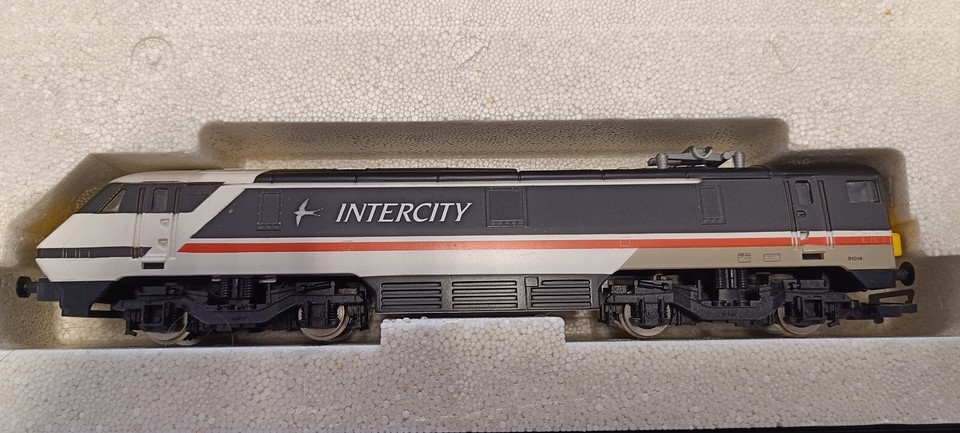 Hornby Railways R.824 Intercity 225 Train Set ~00 Gauge | eBay UK