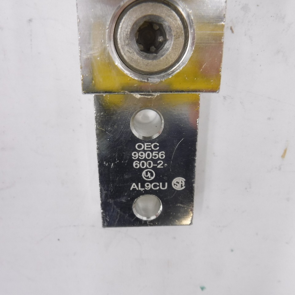 Aluminum 2 Hole, 2 Port, Panel Board Connector, 600-2, 99056, AL9CU | eBay