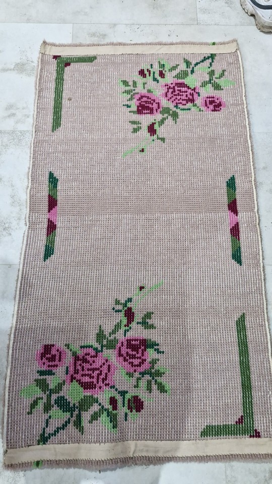 Vintage Rose 40s 50s Style Rug | eBay UK