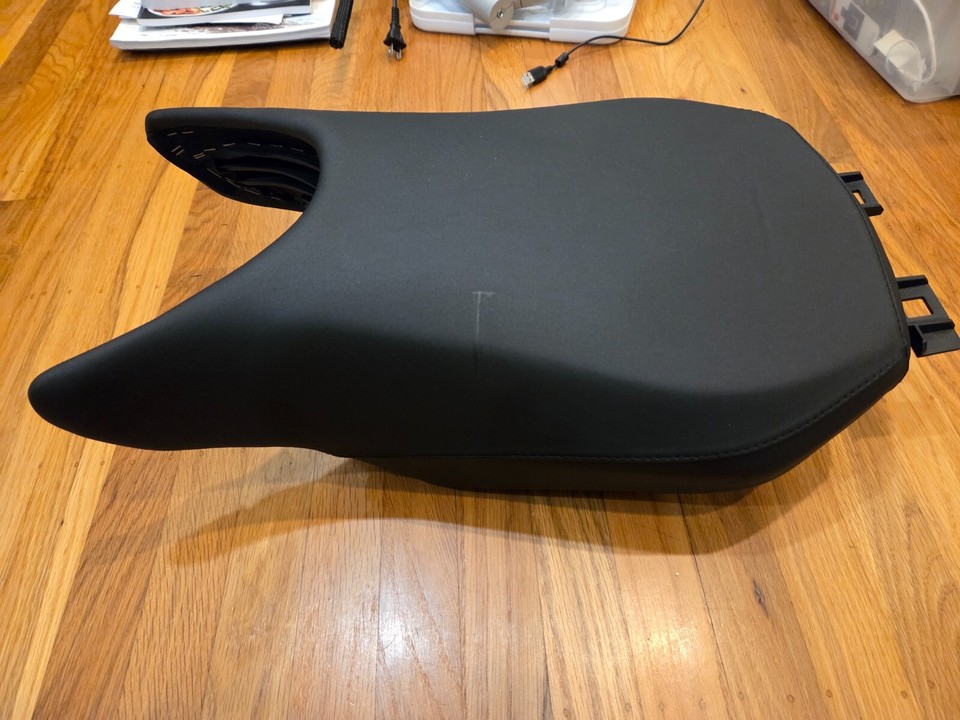 2014-2018 BMW R1200R R1200RS OEM Tall Sport Seat 77348555886 | eBay