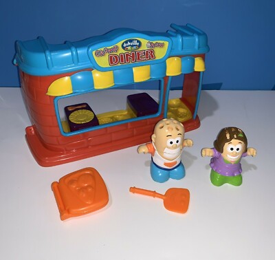 2004 Retired Play-Doh Dohville Chomp 'N Chew Diner Complete with All ...