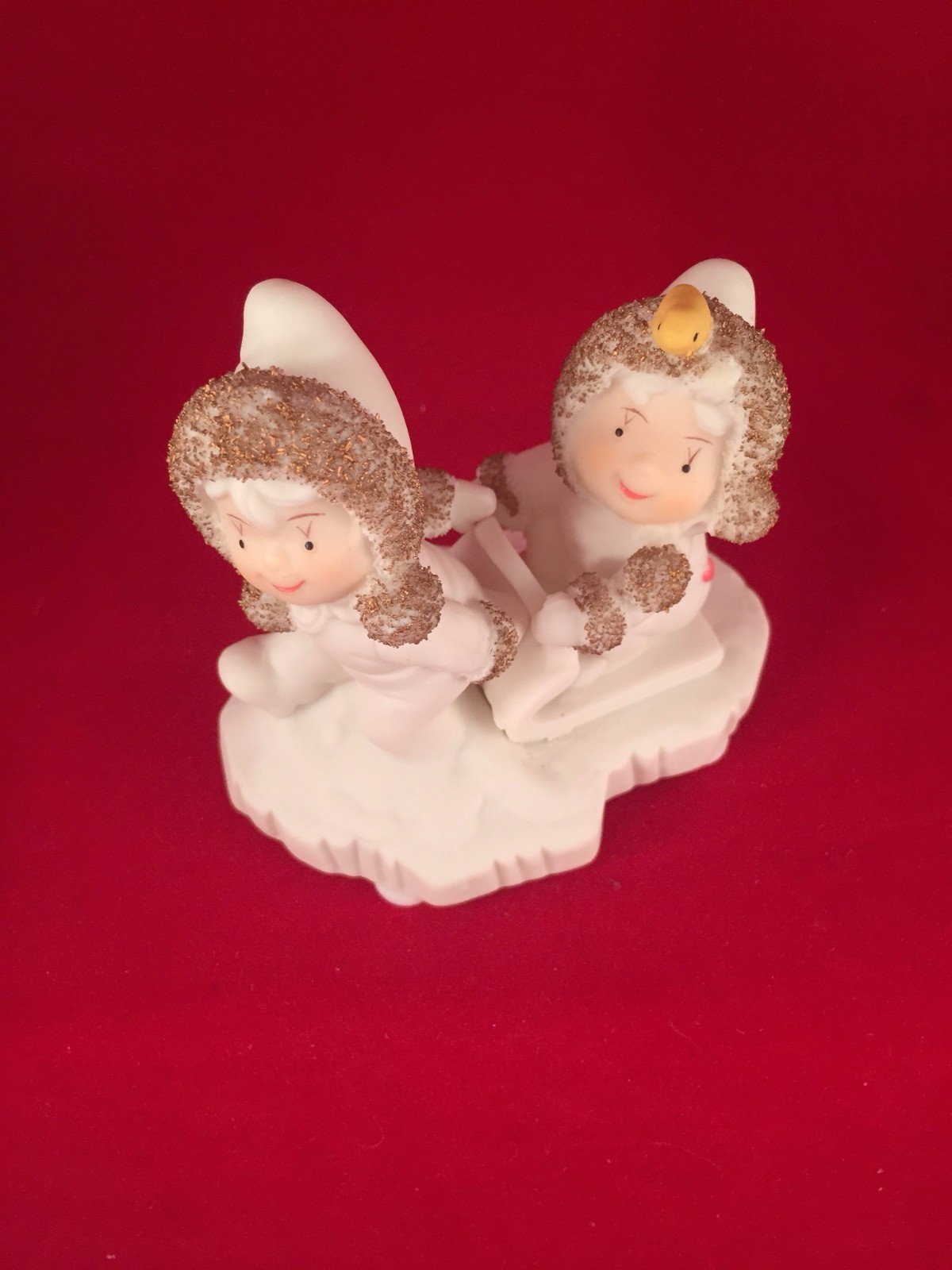 TYKES ON ICE HITCHING A RIDE CHRISTMAS FIGURINE WINTER PLAY CHILDREN ...